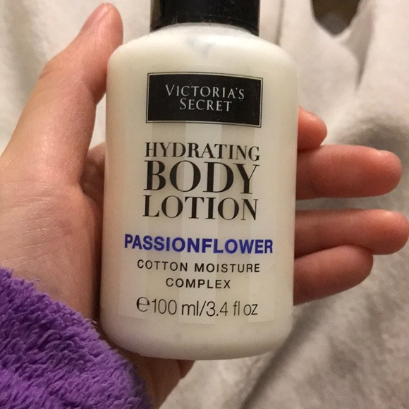 Makeup | New Vs Body Lotion | Poshmark